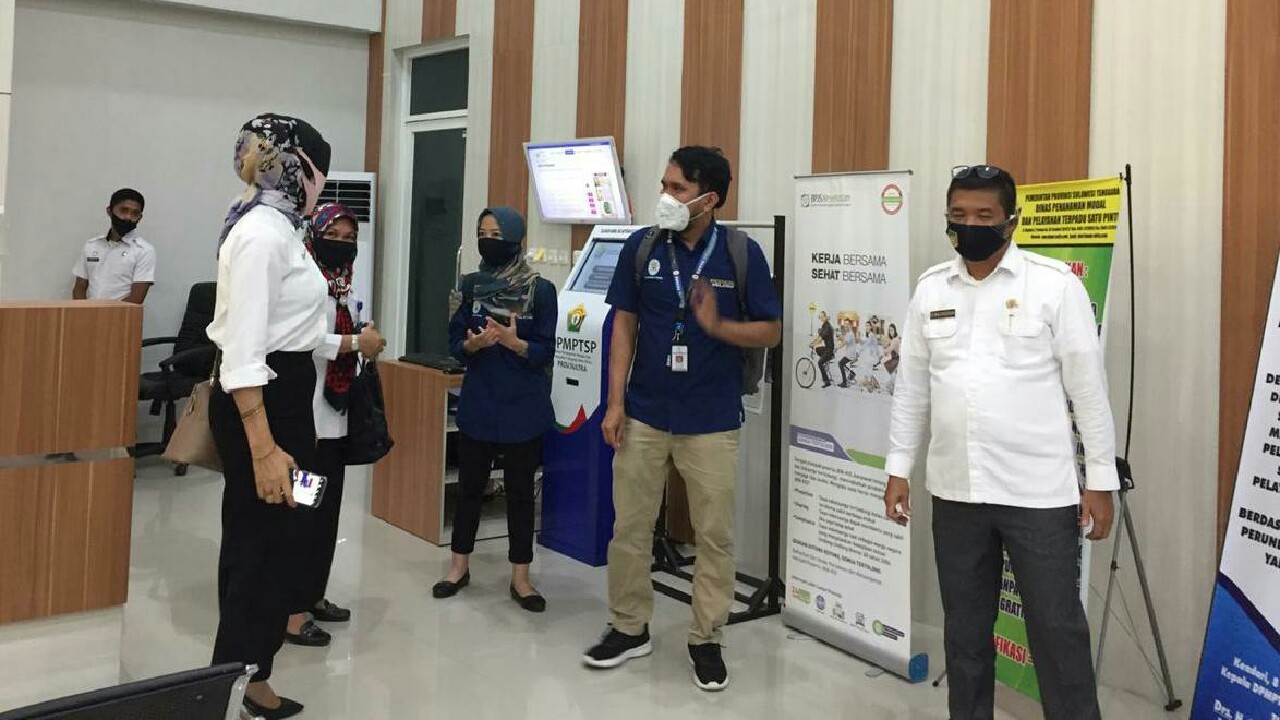 Tim KemenPAN-RB Evaluasi Pelayanan Publik DPM PTSP Sultra - lajur Tim KemenPAN-RB Evaluasi Pelayanan Publik DPM PTSP Sultra - lajur