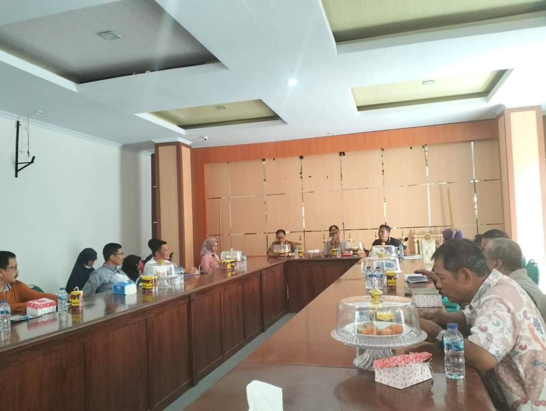 Target Pemda Koltim Hapus Kemiskinan Esktrem Tahun 2024, Buka ... Target Pemda Koltim Hapus Kemiskinan Esktrem Tahun 2024, Buka ...